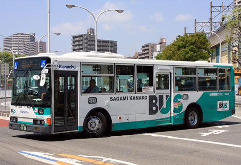神奈川中央交通（神奈交グループ塗装）、神奈中